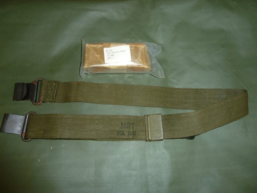 M16 SLING IN ORIGINAL PACKAGING (C54) - Chelmsford Militaria