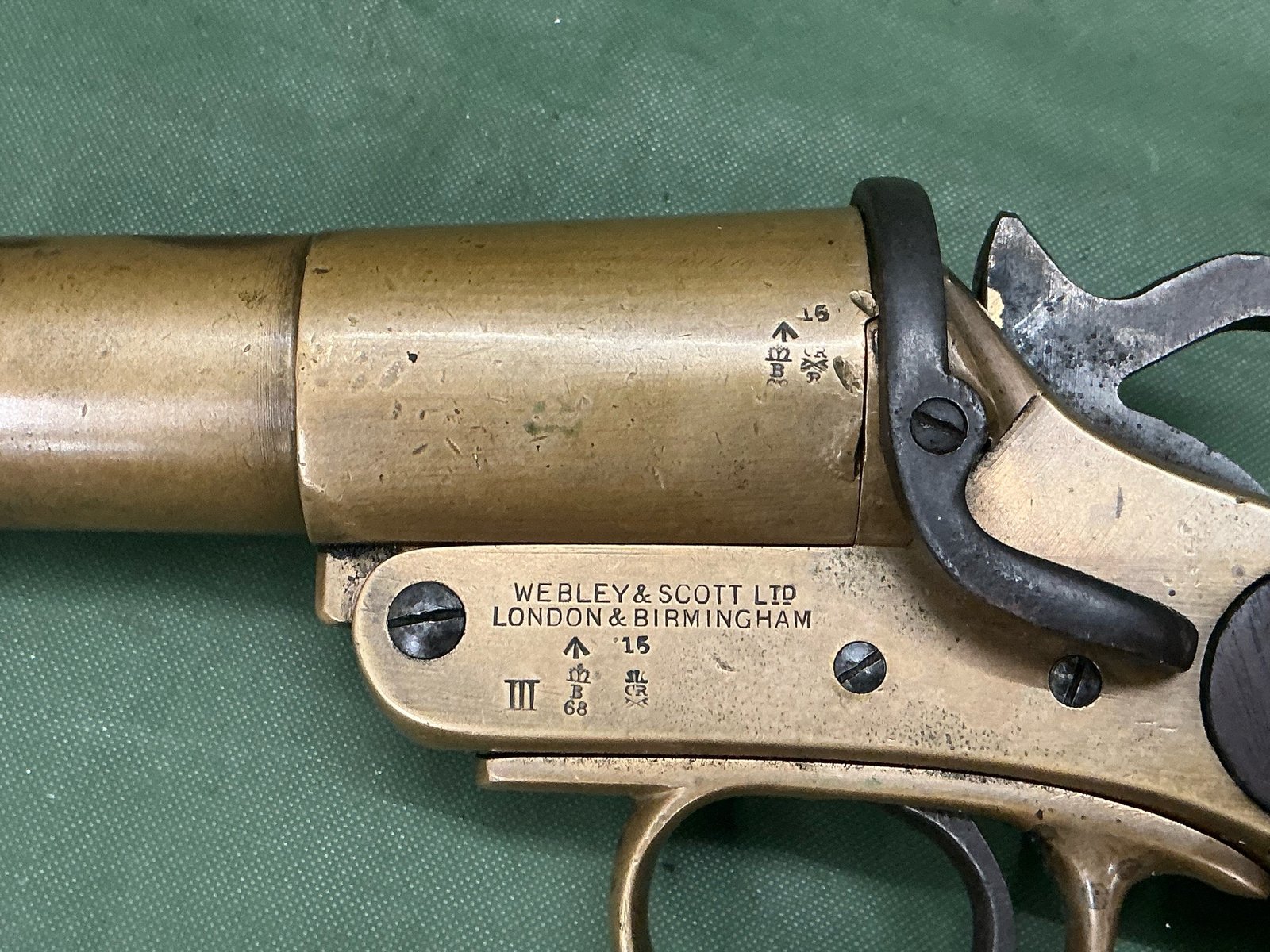DEACTIVATED WW1 BRITISH FLARE PISTOL (4765) - Chelmsford Militaria